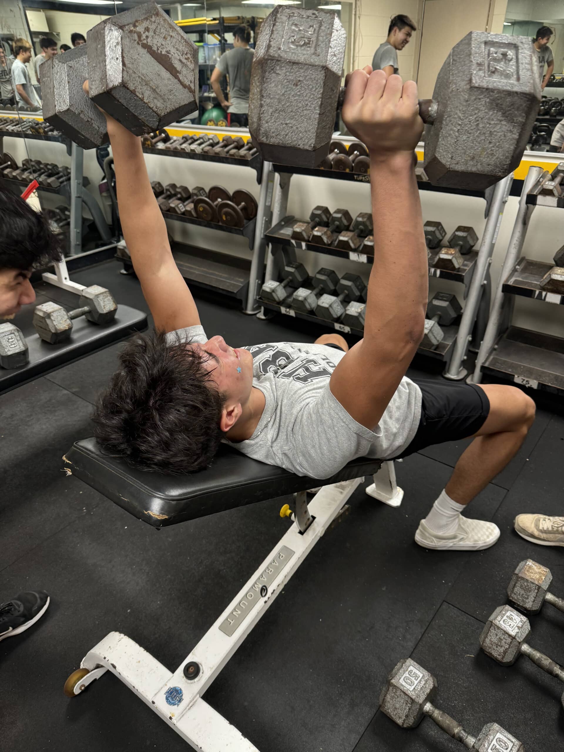 Volleyball Boys Gear Up For Another Division 1 Season – Eagle Eye